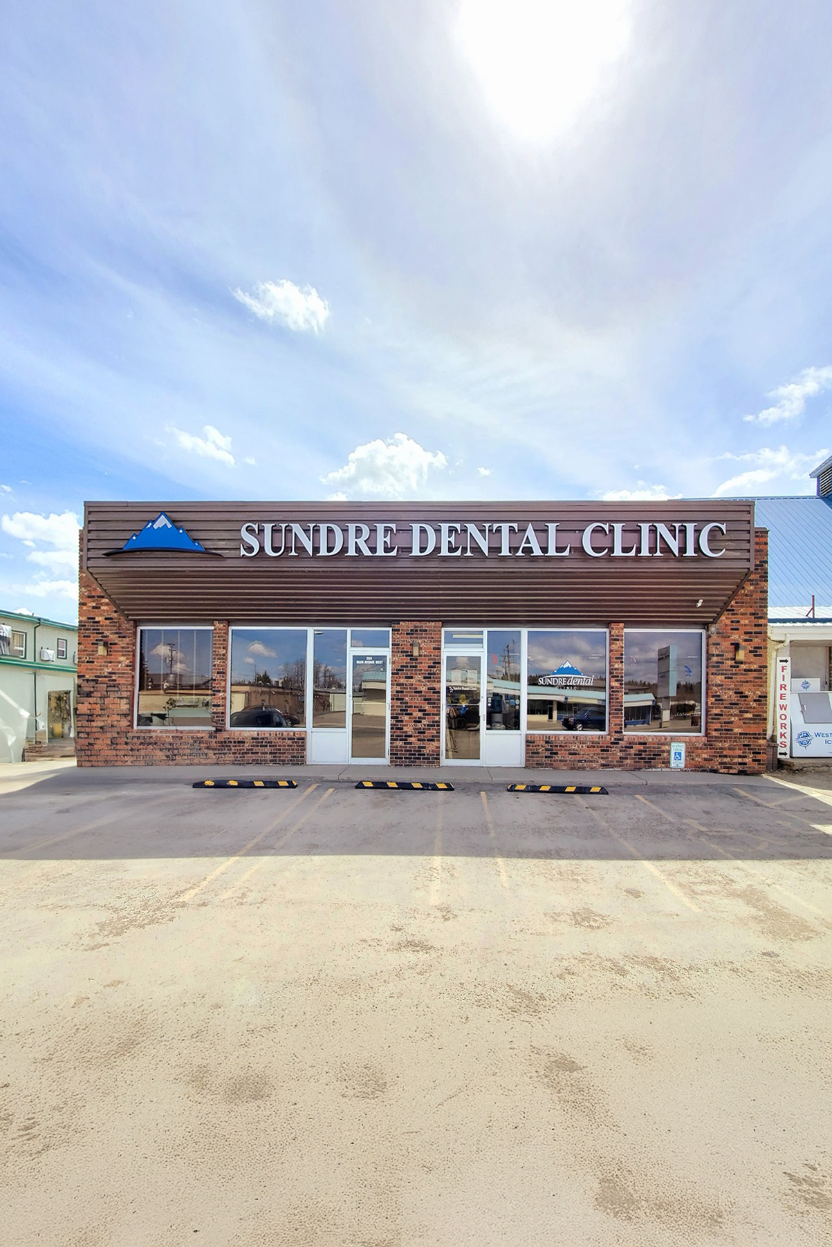 Sundre Dental Clinic | Trusted Dental Care in Sundre